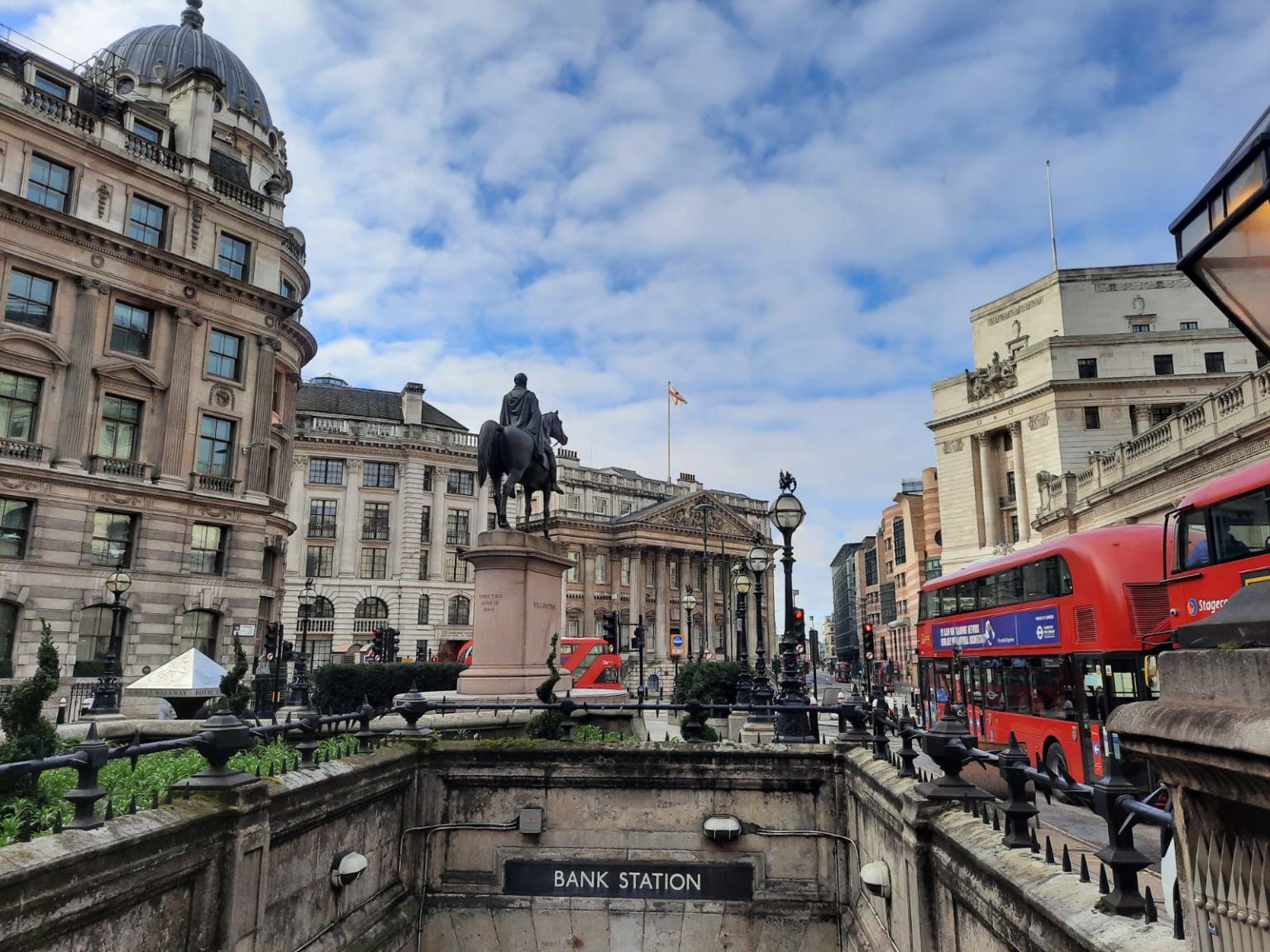 Traces of Londinium - A Historic Walking Tour in Roman London