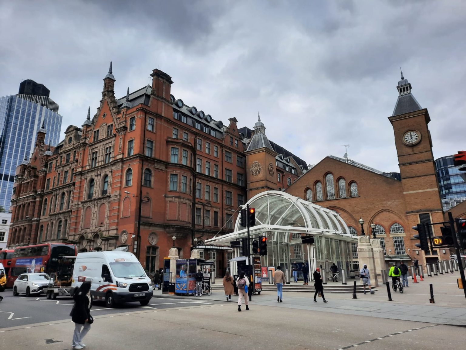 Layers of History in Spitalfields – Salterton Arts Review