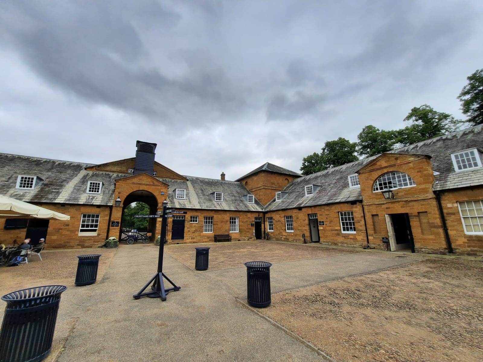 The Spencers - Althorp, Northamptonshire & Spencer House, London ...