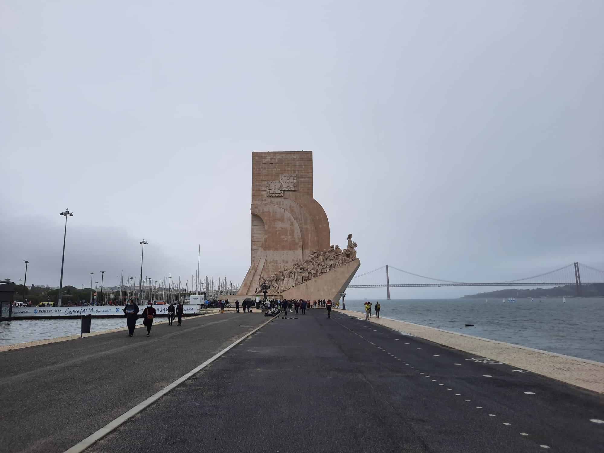 Padrão dos Descobrimentos (Monument To The Discoveries), Lisbon ...