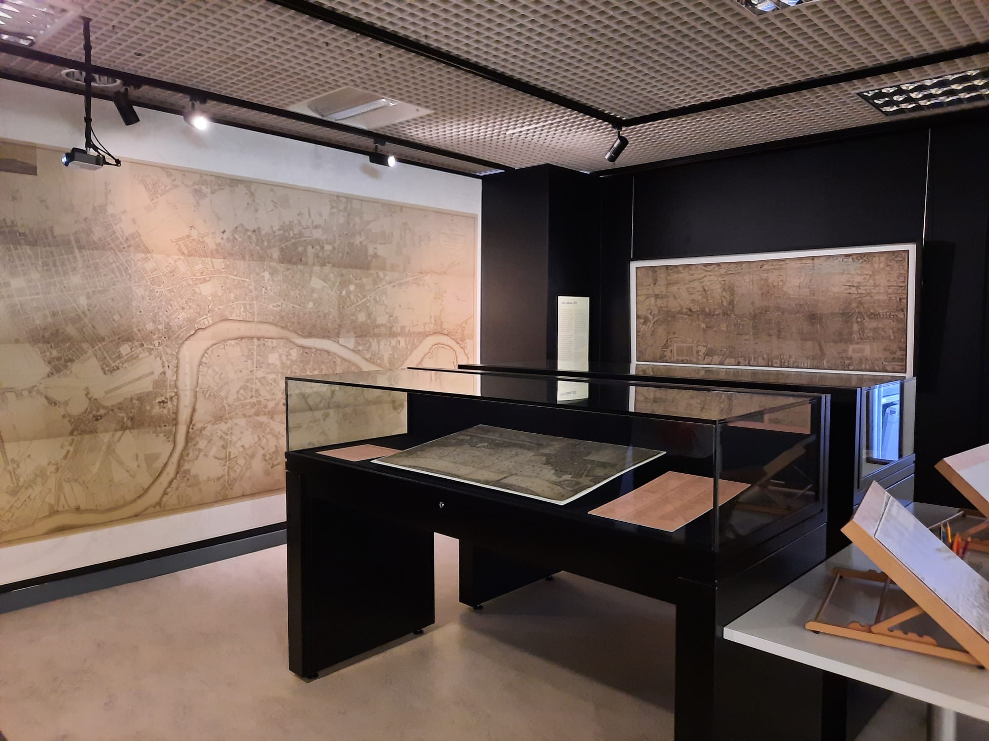 Magnificent Maps Of London - London Metropolitan Archives – Salterton ...