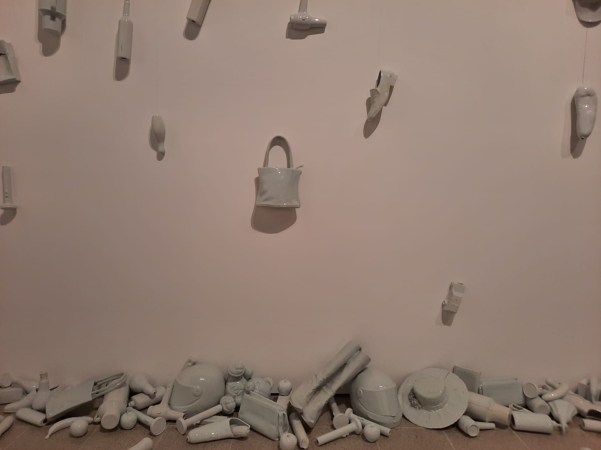 Strange Clay: Ceramics In Contemporary Art - Hayward Gallery, London ...