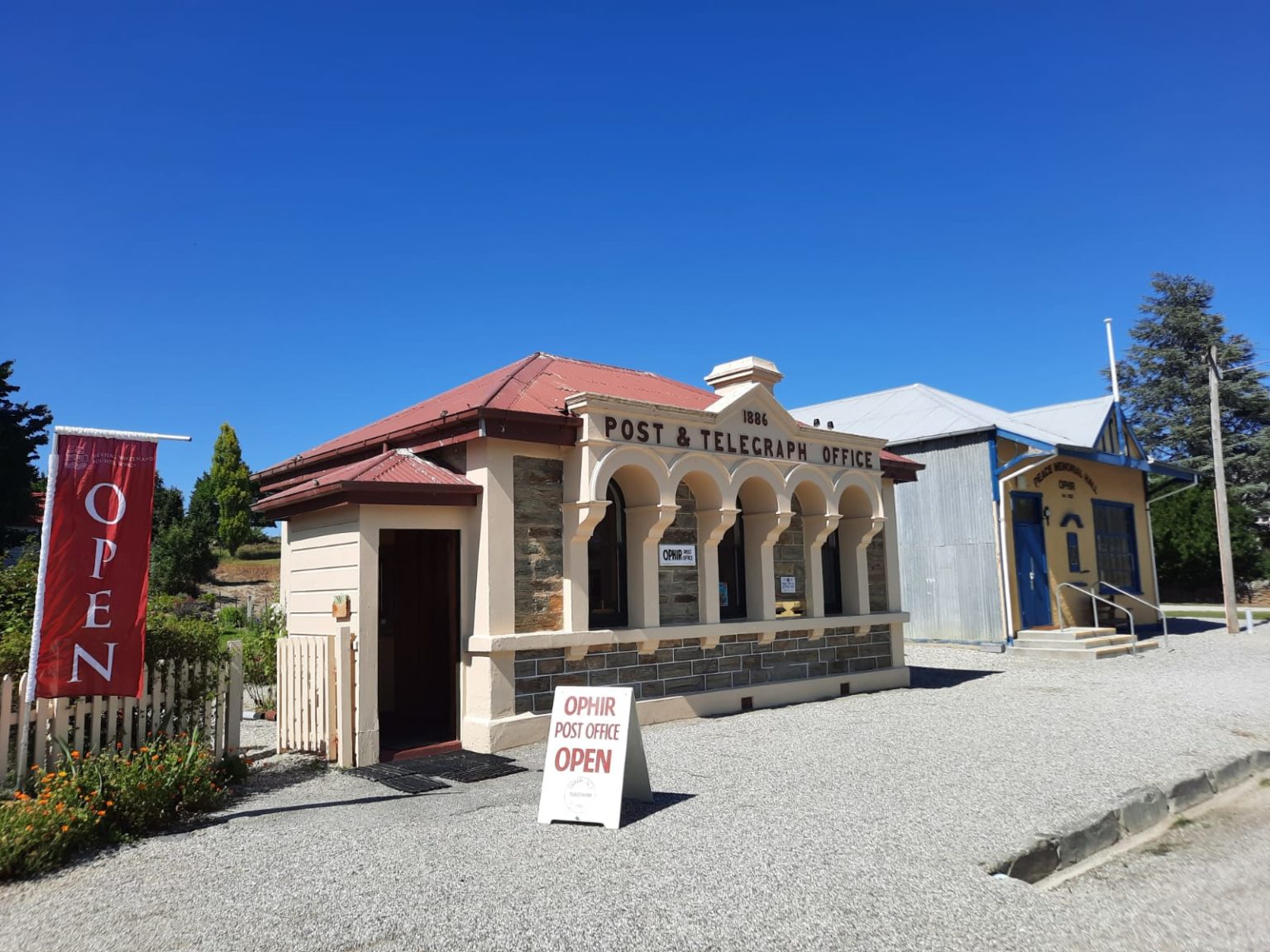 Central Otago's Gold Rush Sights: A Historian's Guide – Salterton Arts ...