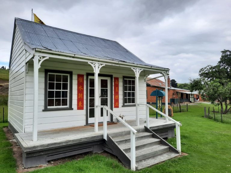 Central Otago's Gold Rush Sights: A Historian's Guide – Salterton Arts ...