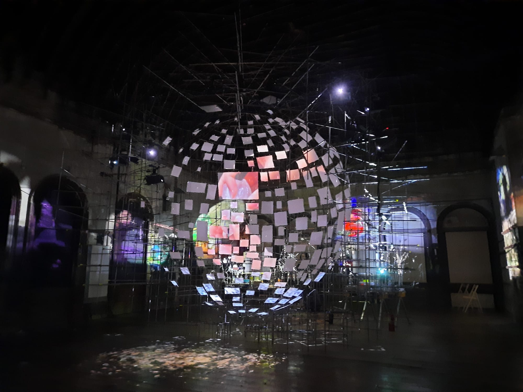 Sarah Sze, The Waiting Room - Peckham Rye Station, London – Salterton ...