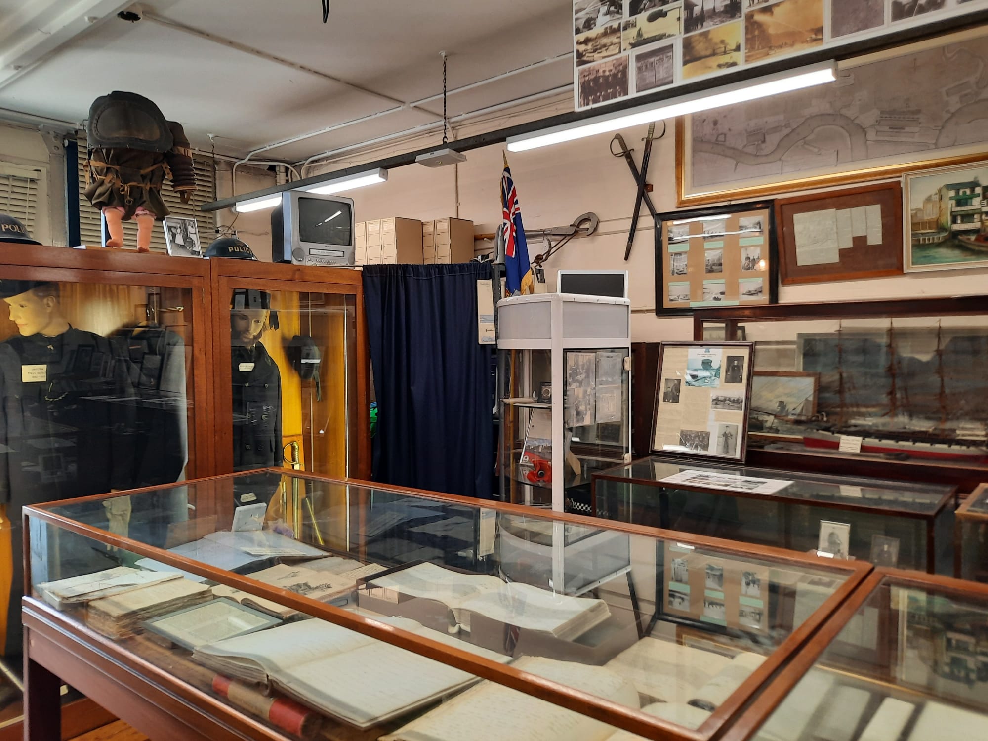 Thames River Police Museum, London – Salterton Arts Review