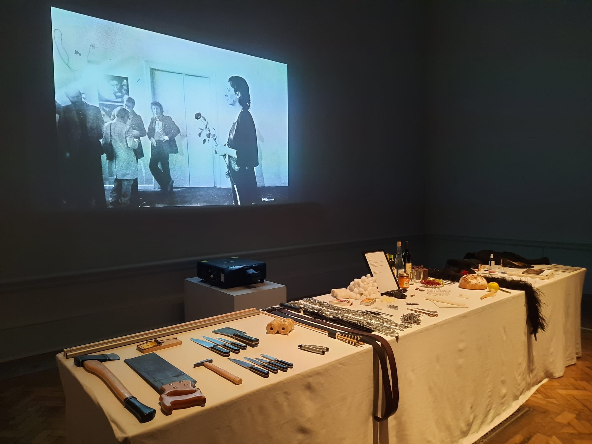 Marina Abramović: The Musealisation Of Performance – Salterton Arts Review