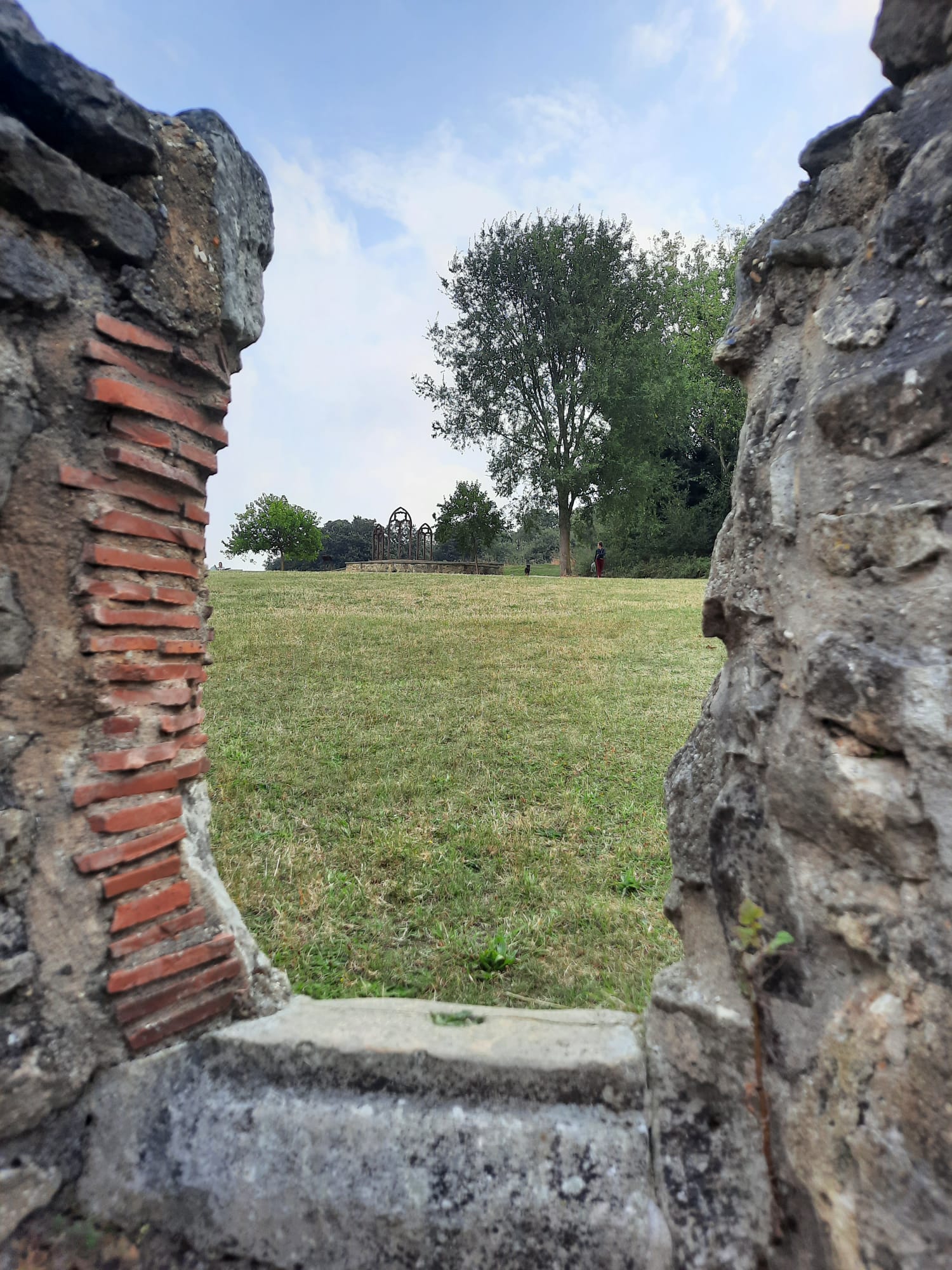 Lesnes Abbey, London – Salterton Arts Review