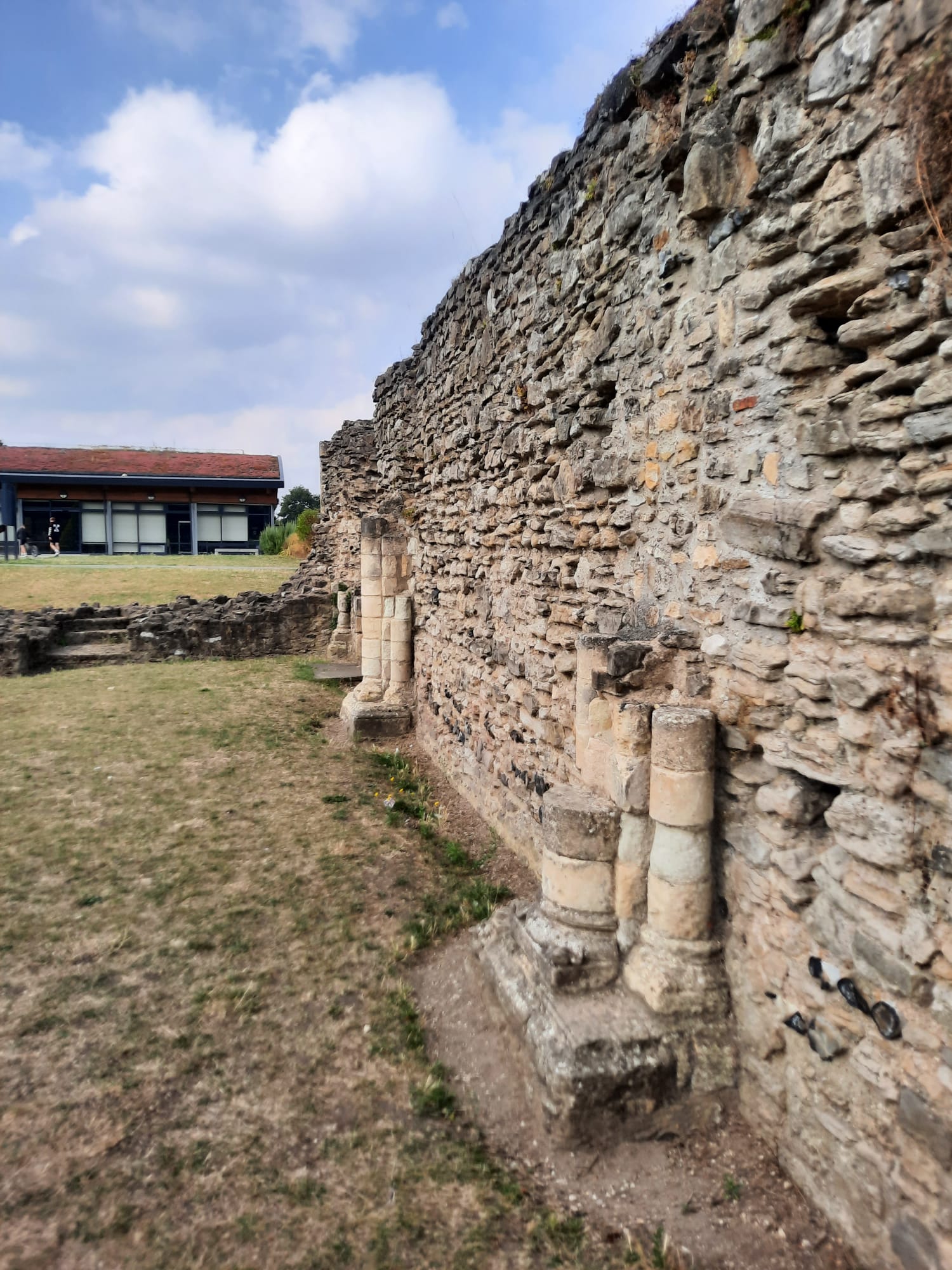 Lesnes Abbey, London – Salterton Arts Review